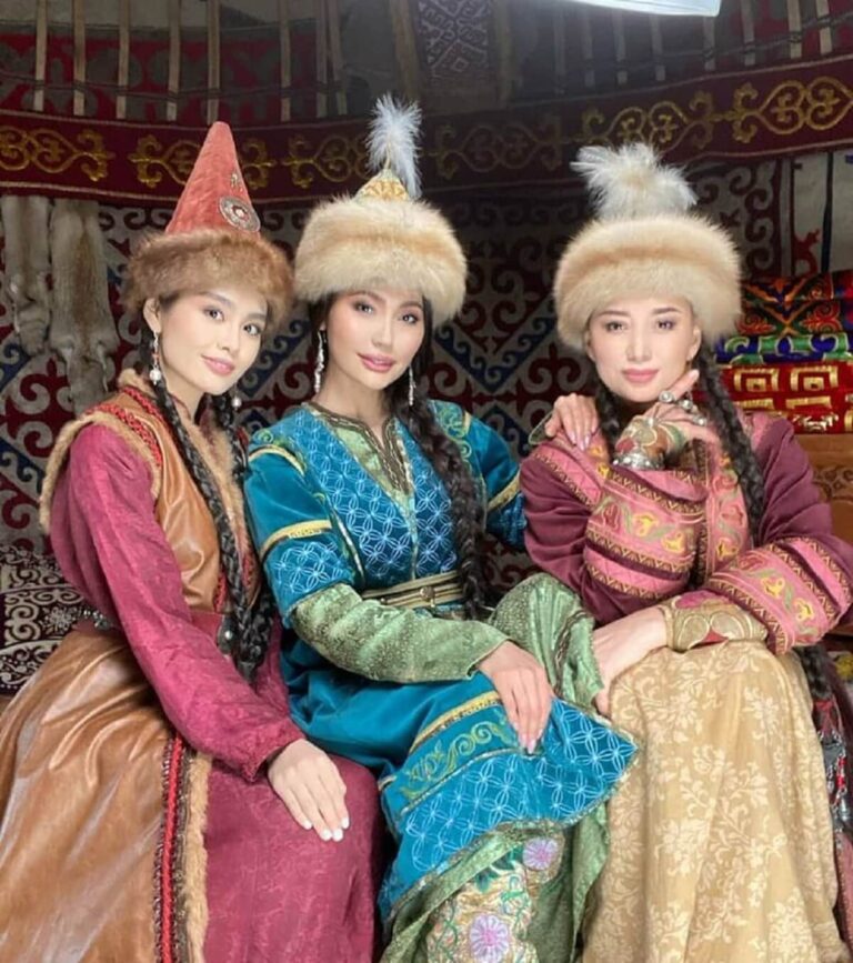 Kazakh clothing: A Rich Heritage Reflecting the Life on the Steppe ...