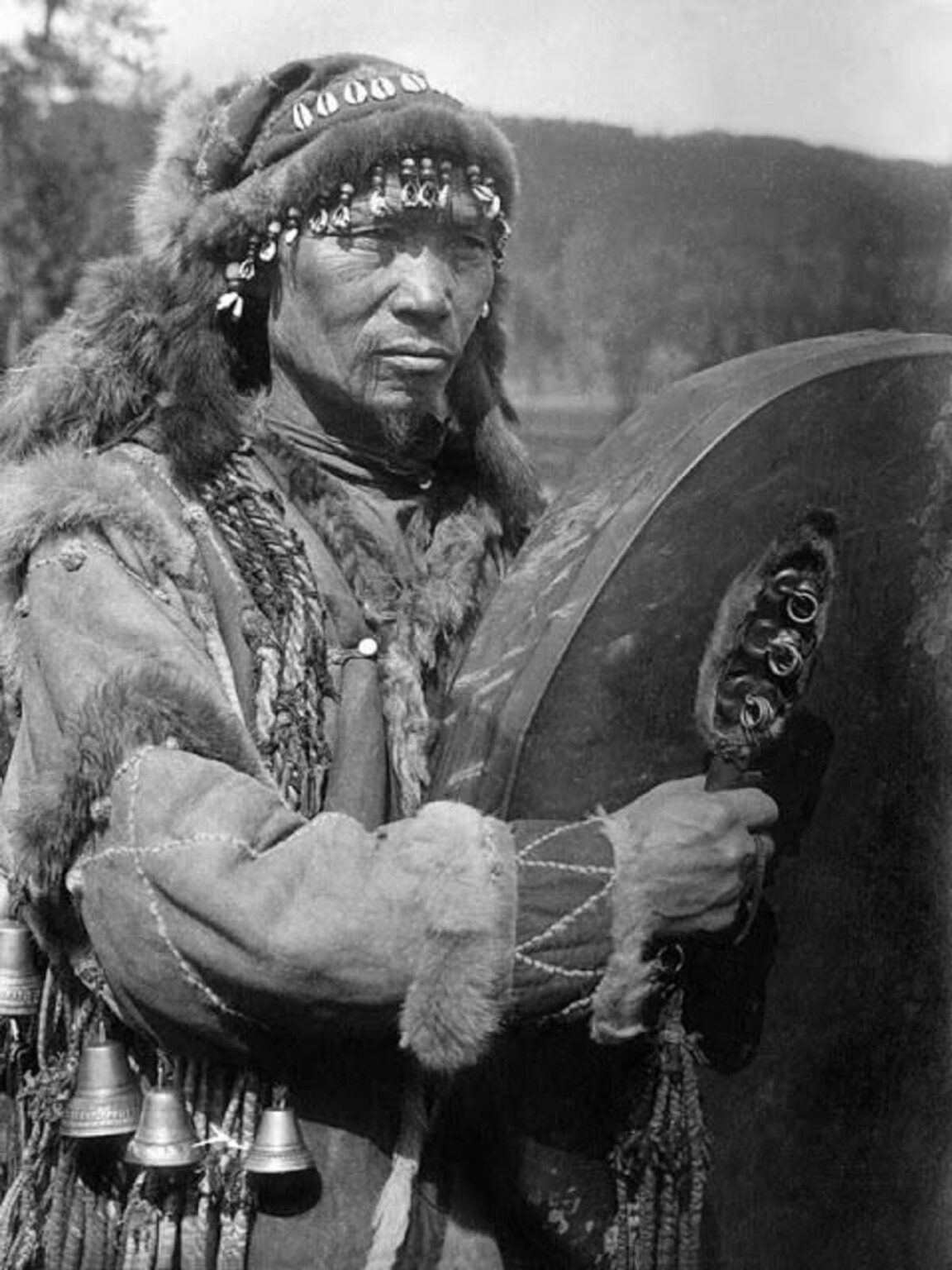 Altai Shamanism: 6 Sacred Facts About Altai Shaman Rituals